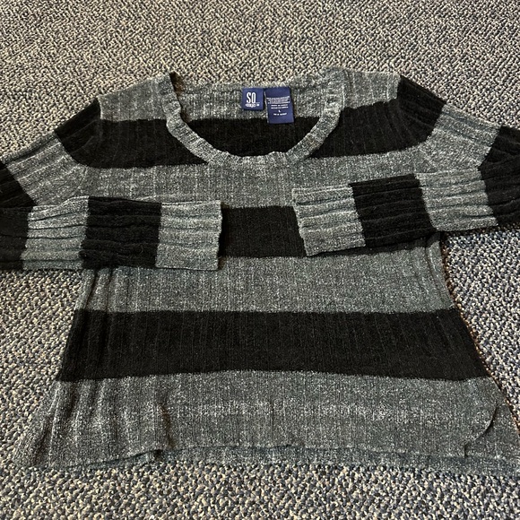 SO | Sweaters | 5 For Thats 2 Per Item Just Add To Bundle And Send The ...